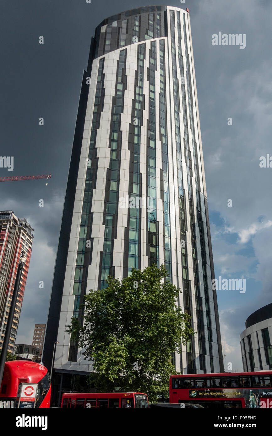 The razor london hi-res stock photography and images - Alamy