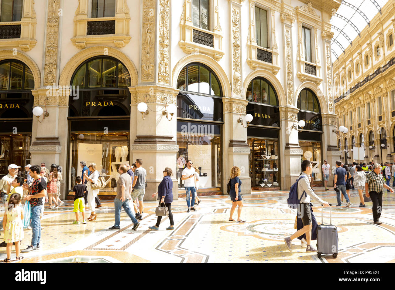 Esthetiworld by Cosmoprof: nails and makeup demonstrations to show ...