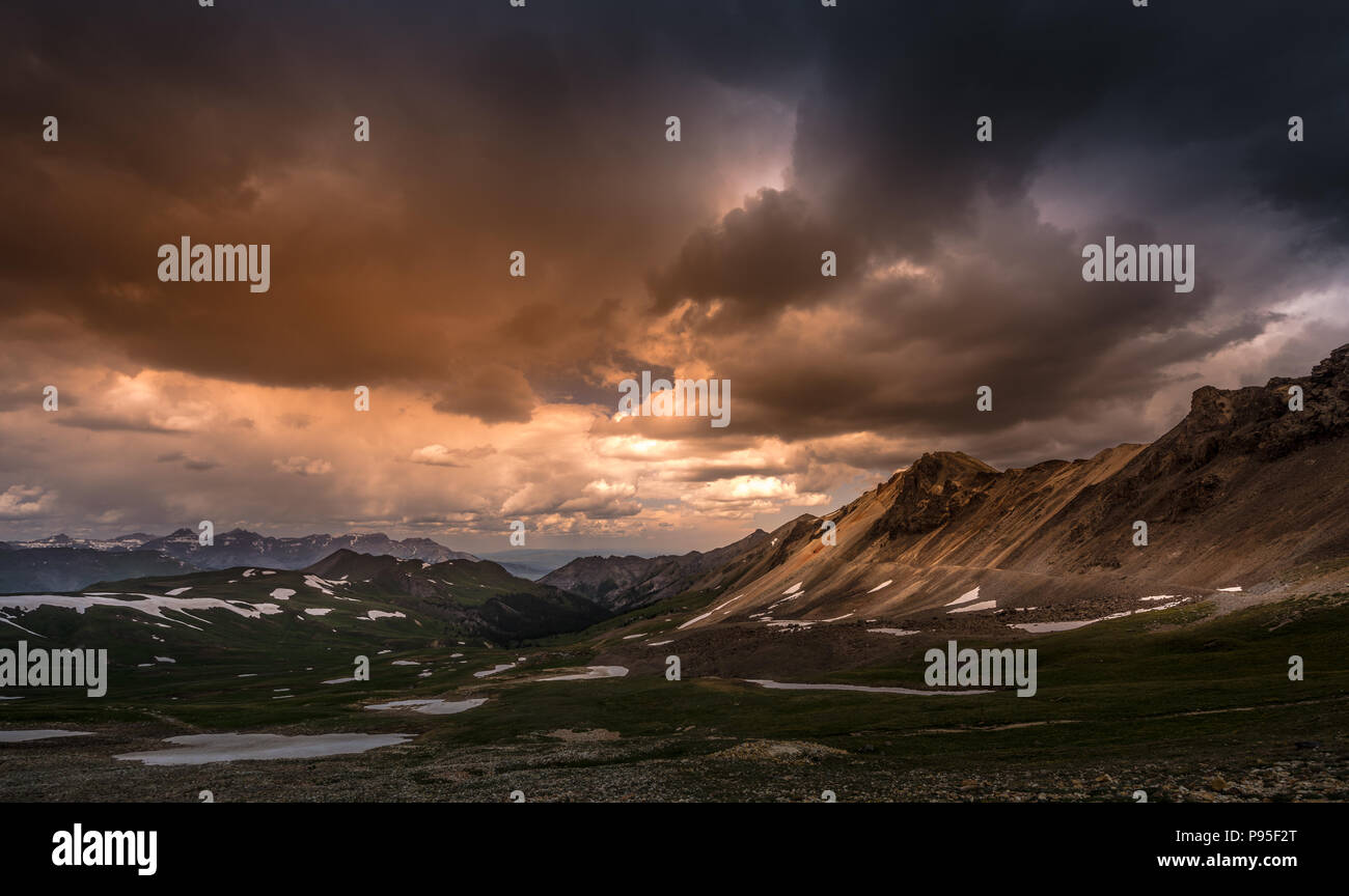 Engineer Pass Alpine Loop Colorado dark sky Stock Photo - Alamy
