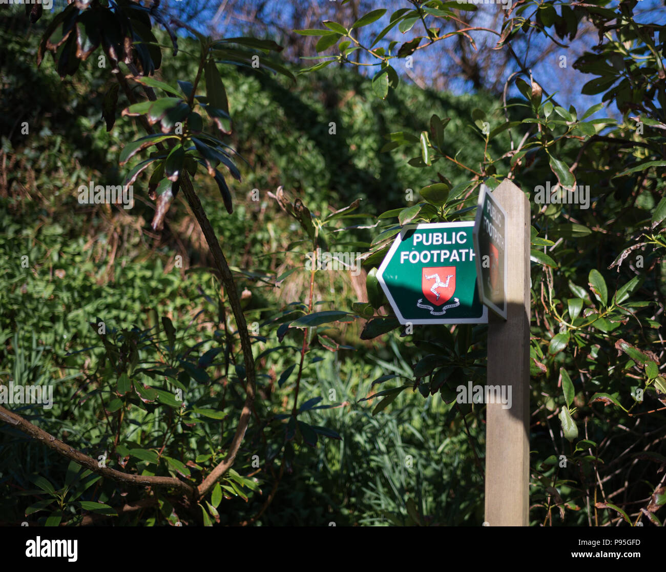 Public footpath sign at Daffodil walk in port Grenaugh Stock Photo - Alamy