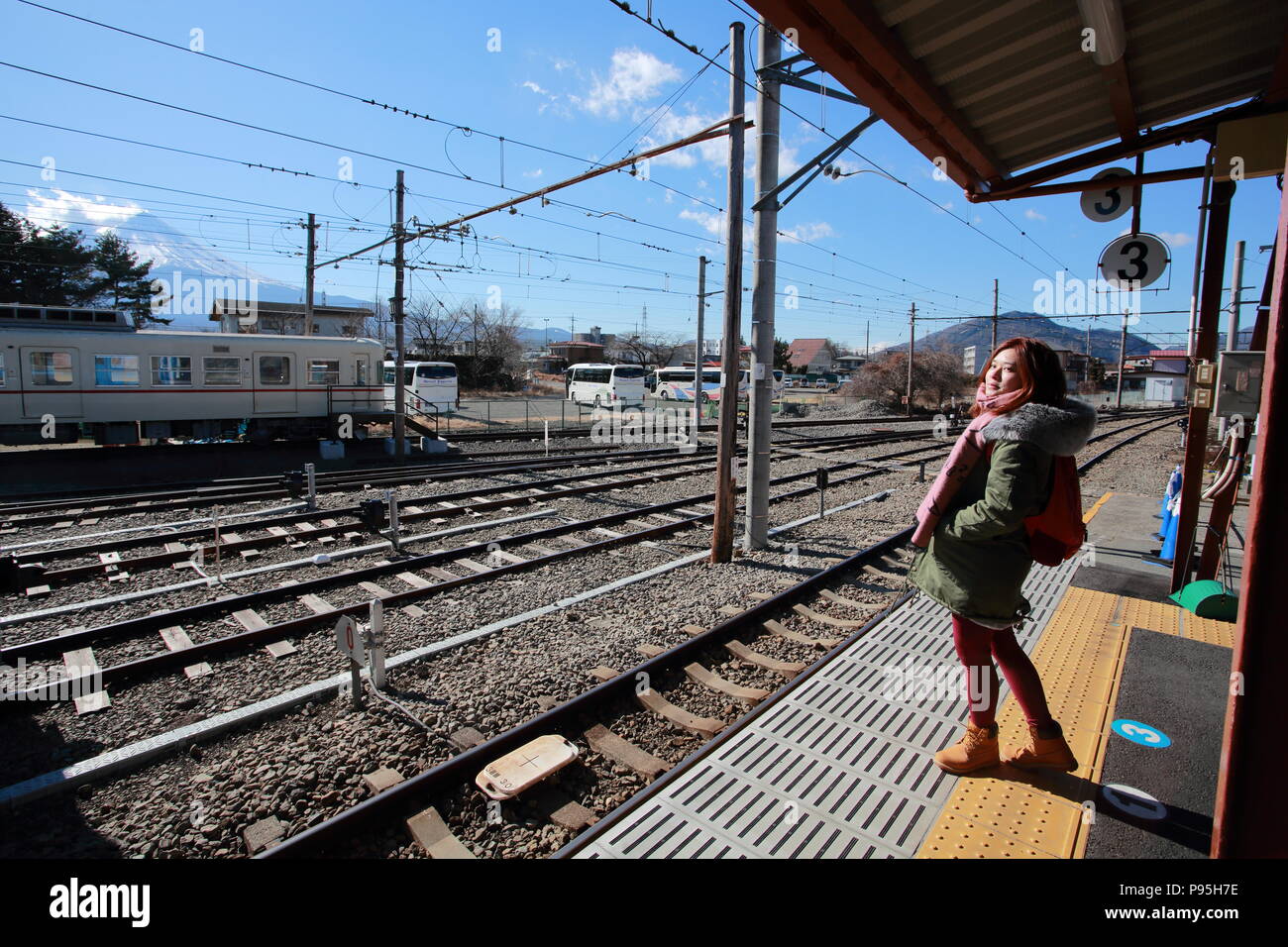 Train platform model hi-res stock photography and images - Alamy