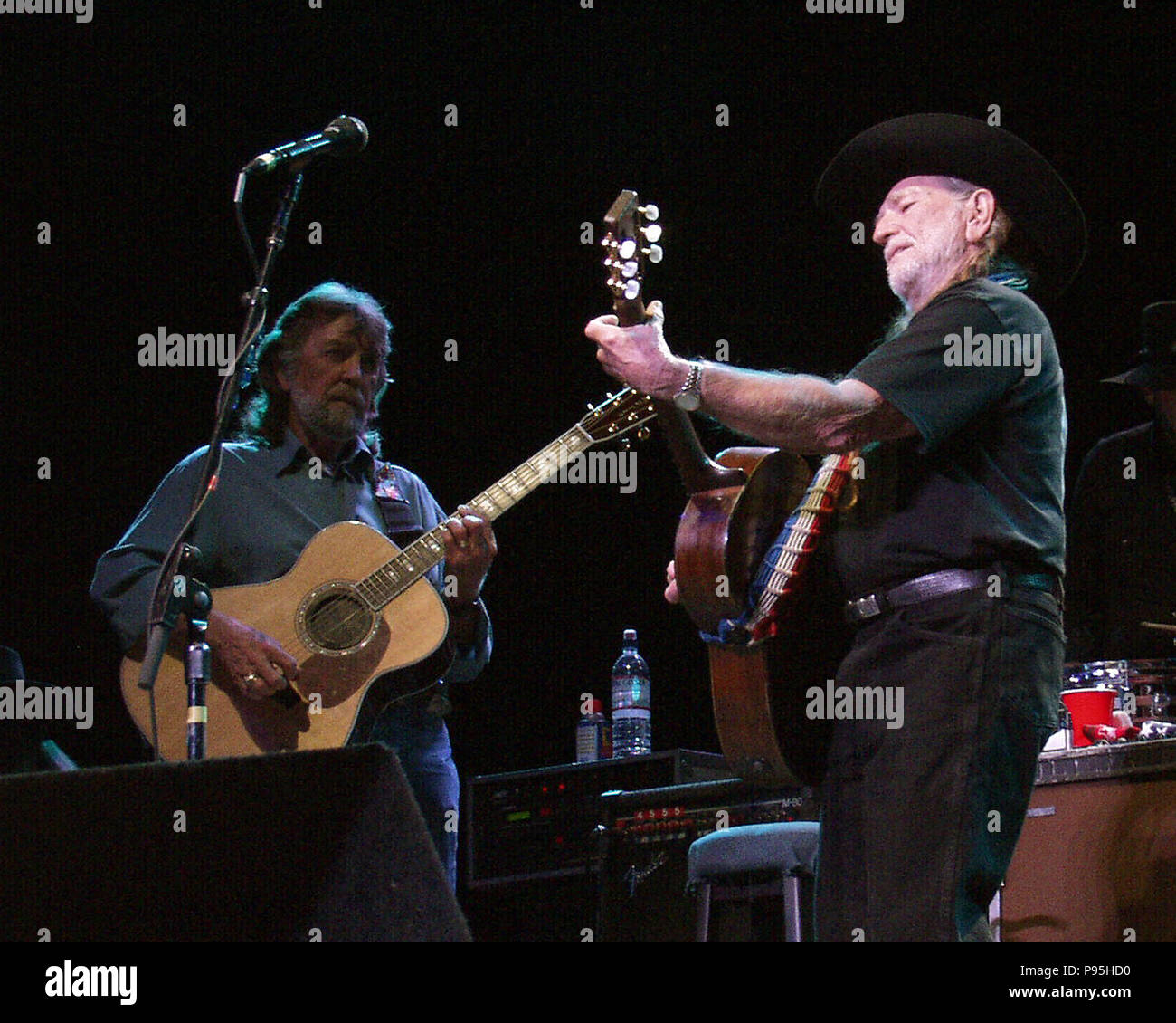 Willie nelson guitar trigger hi-res stock photography and images - Alamy