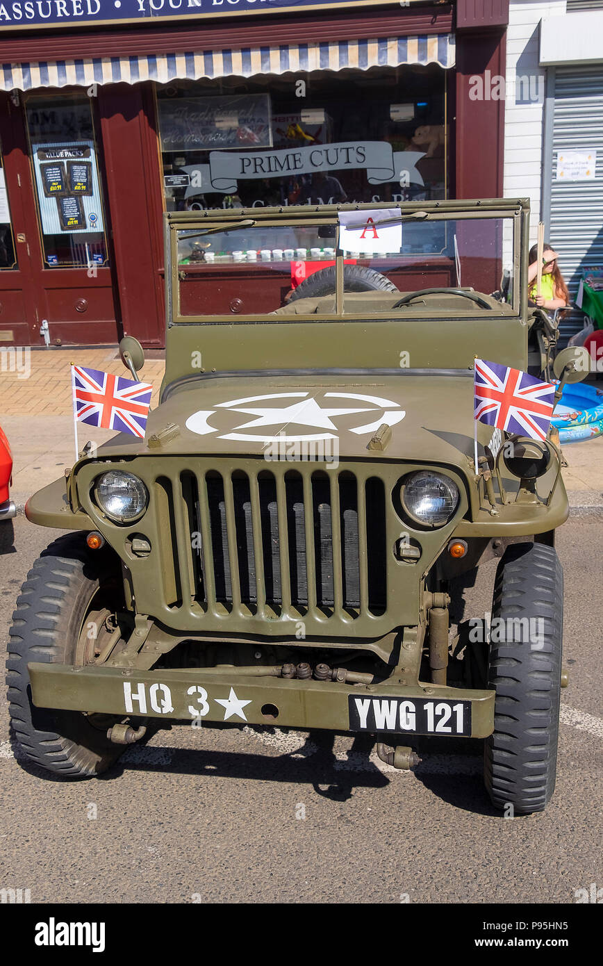 Vintage army jeep hi-res stock photography and images - Alamy