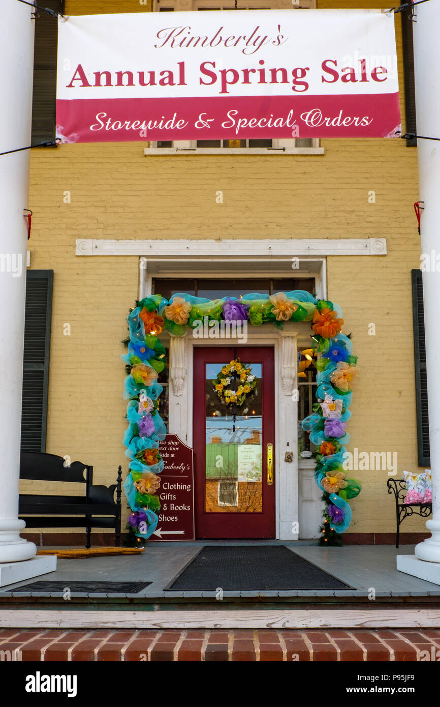 Logan street hi-res stock photography and images - Alamy