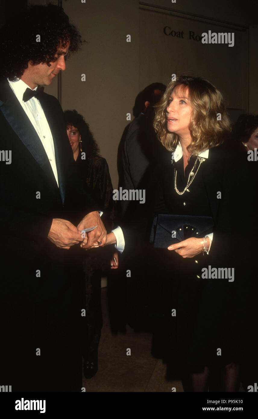 BEVERLY HILLS, CA - MARCH 14: Composer Richard Baskin and singer ...