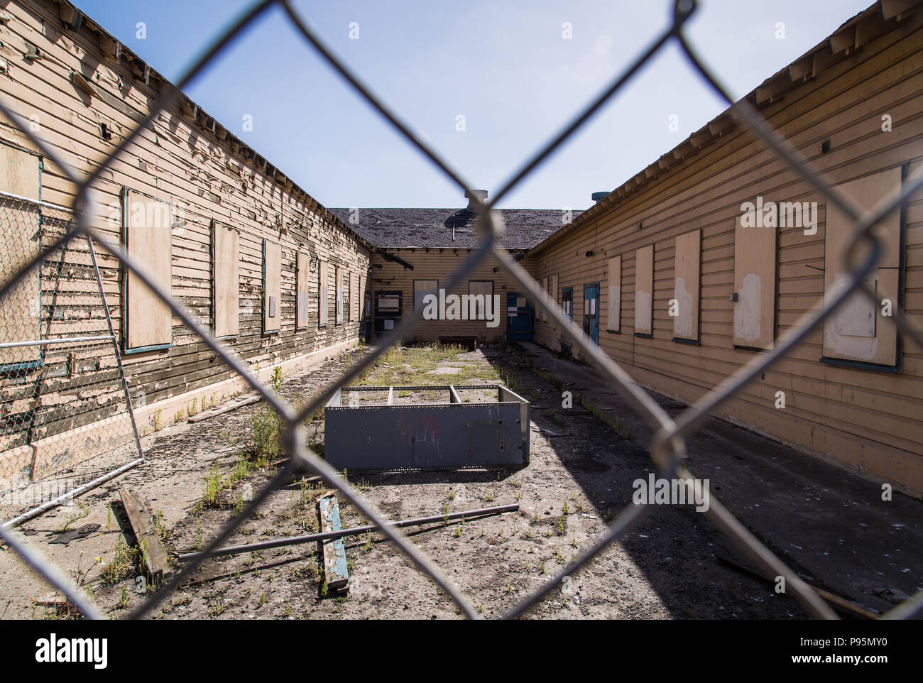 Naval station treasure island hi-res stock photography and images - Alamy