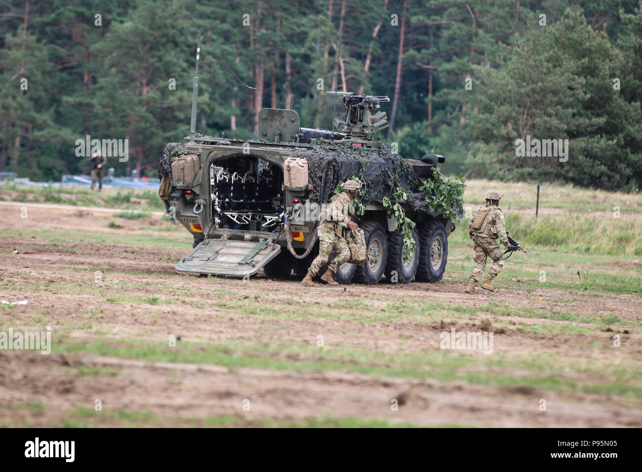 2nd Stryker Cavalry Regiment Stock Photos & 2nd Stryker Cavalry ...
