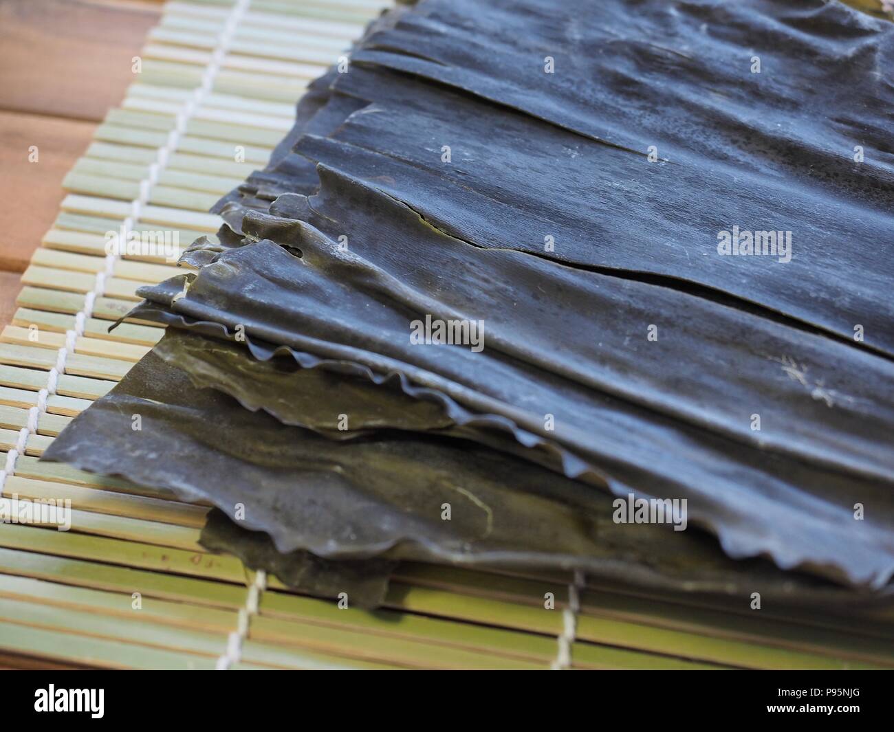 Kelp asia hi-res stock photography and images - Alamy