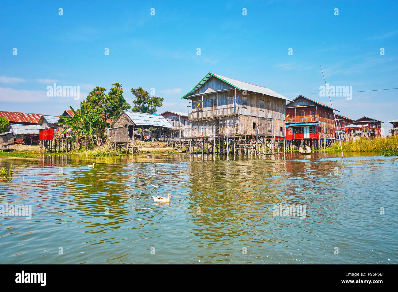 Southeast asia myanmar burma inlay lake houses hi-res stock photography ...
