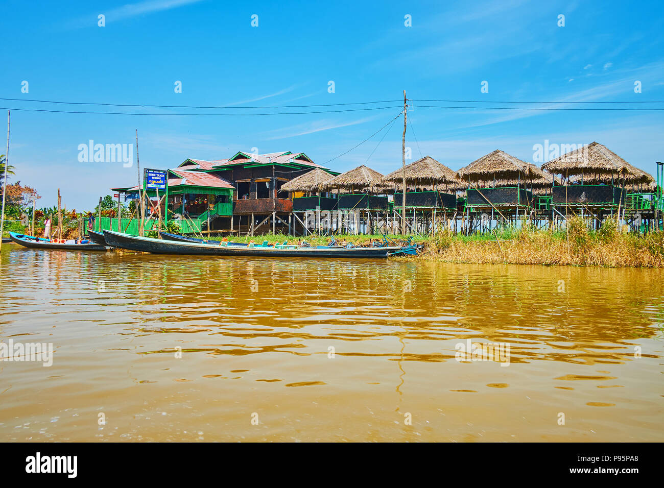 Traditional burmese house hi-res stock photography and images - Alamy
