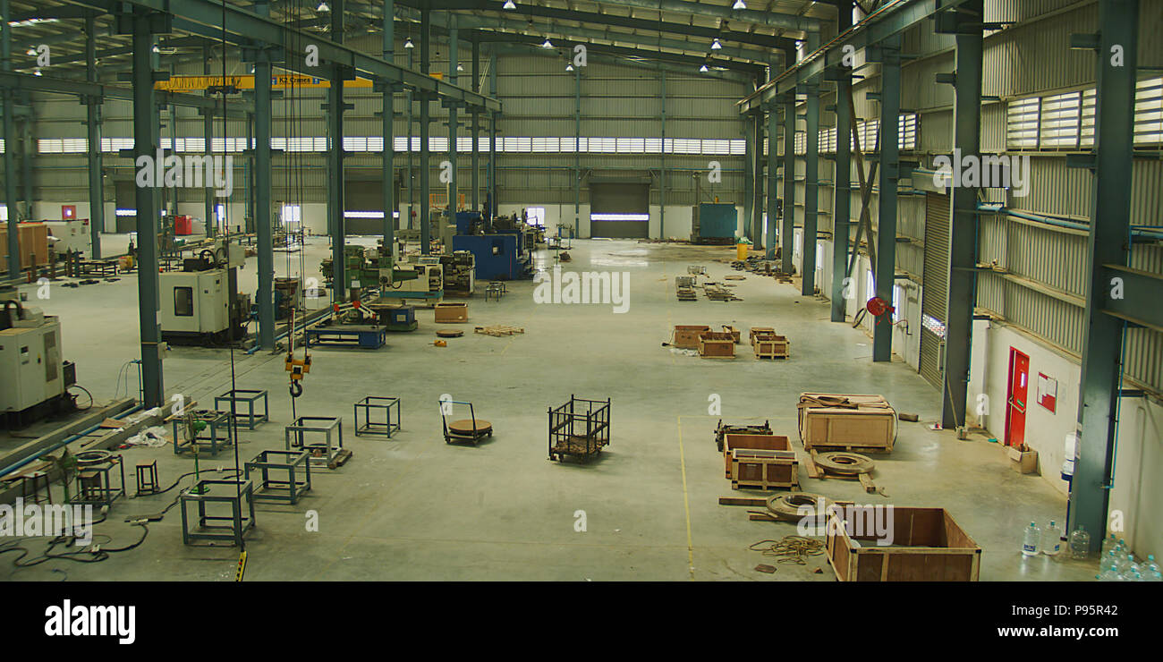 interior of workshop,factory workshop interior and machines Stock Photo ...