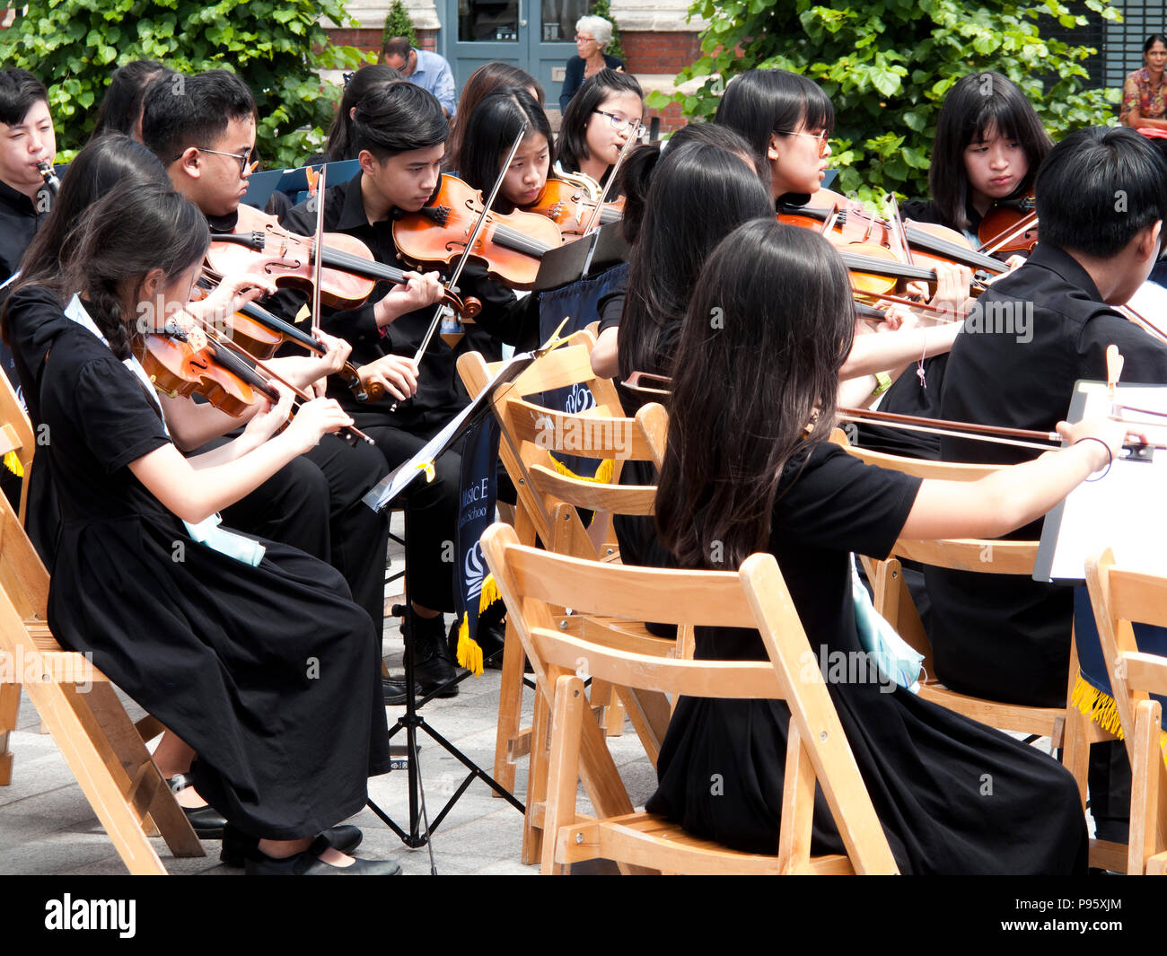 Ensembles Stock Photos & Ensembles Stock Images - Alamy