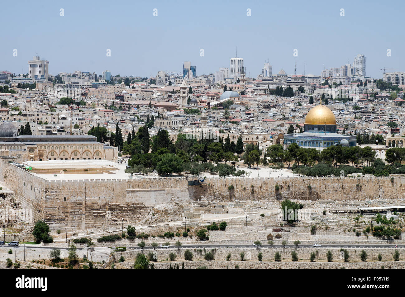 Landscape temple mount jerusalem hi-res stock photography and images ...