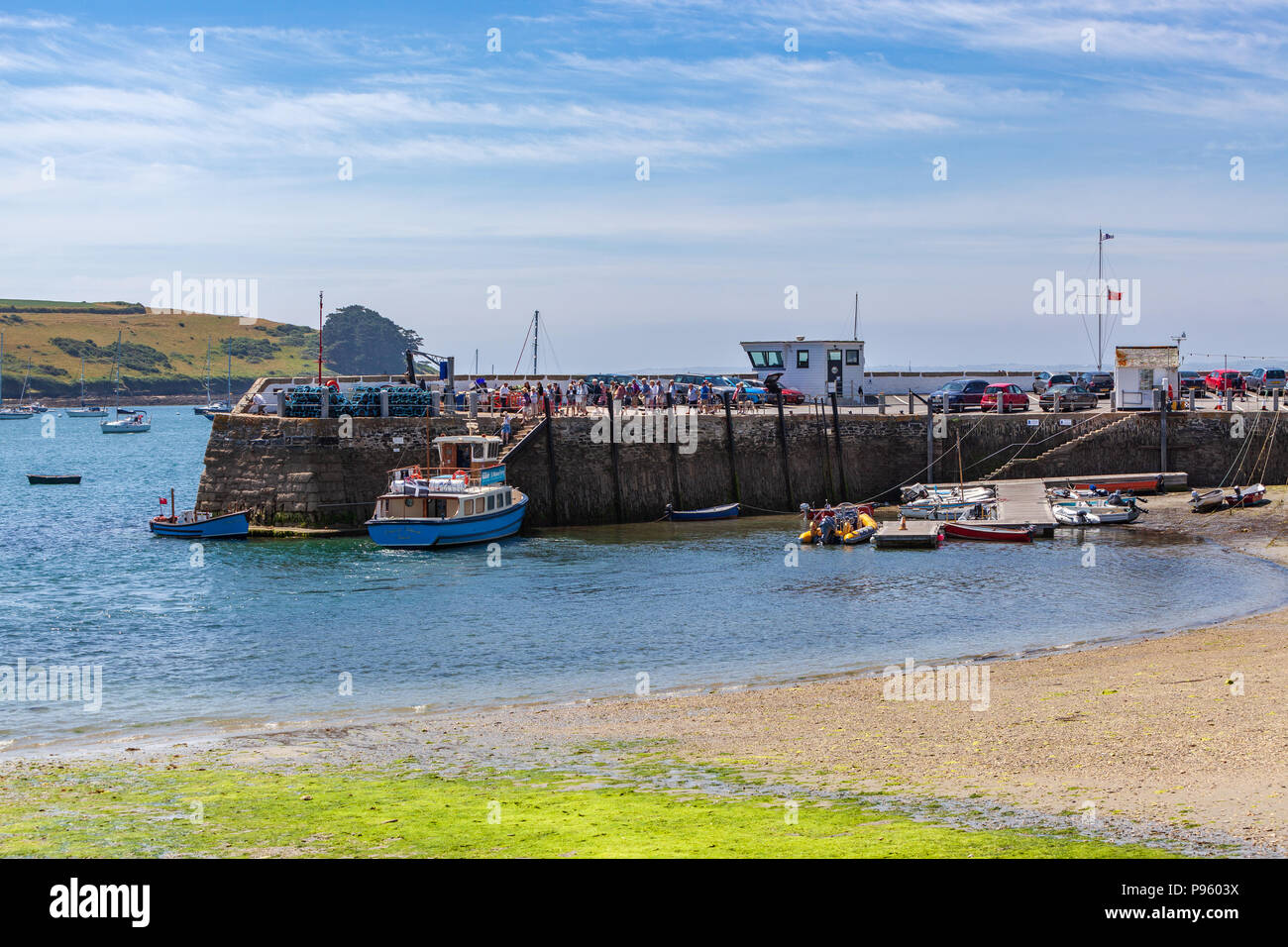 St mawes ferry hi-res stock photography and images - Alamy