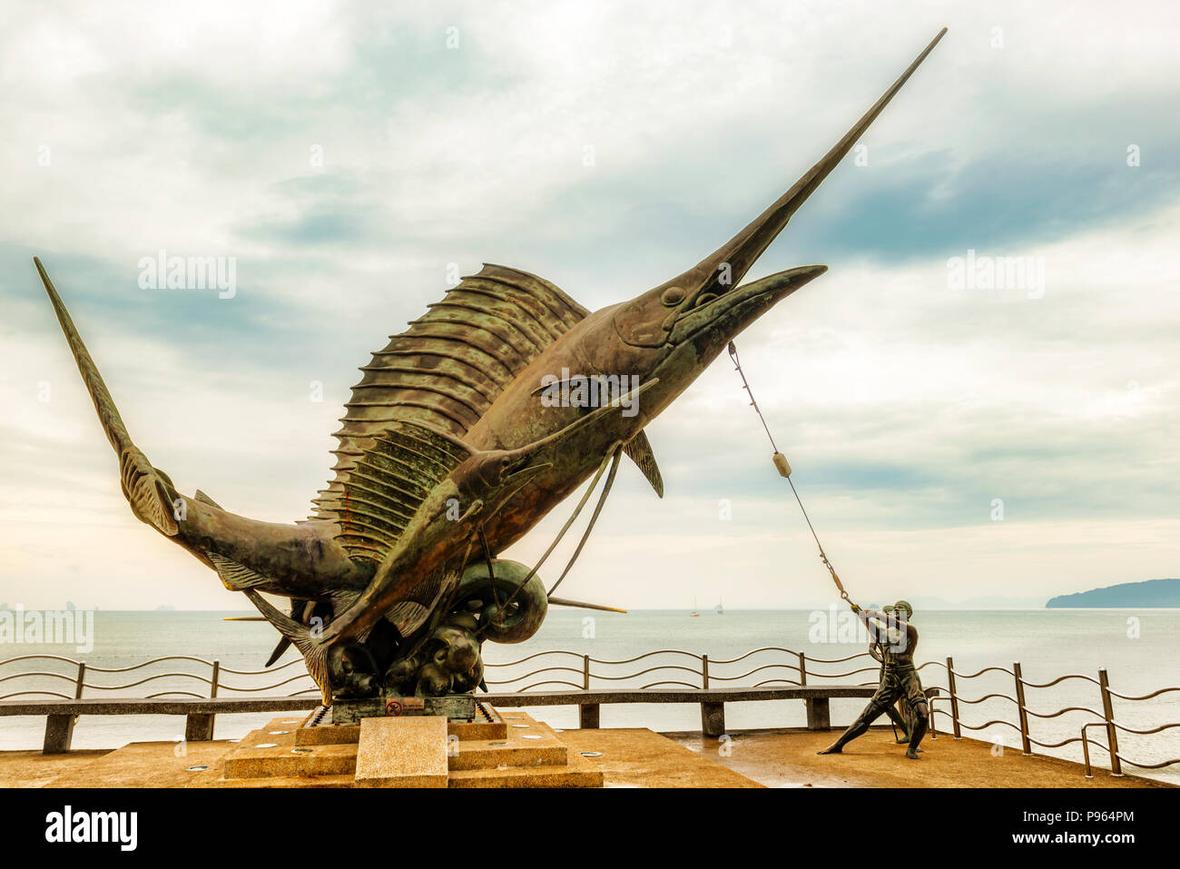 Swordfish statue hi-res stock photography and images - Alamy