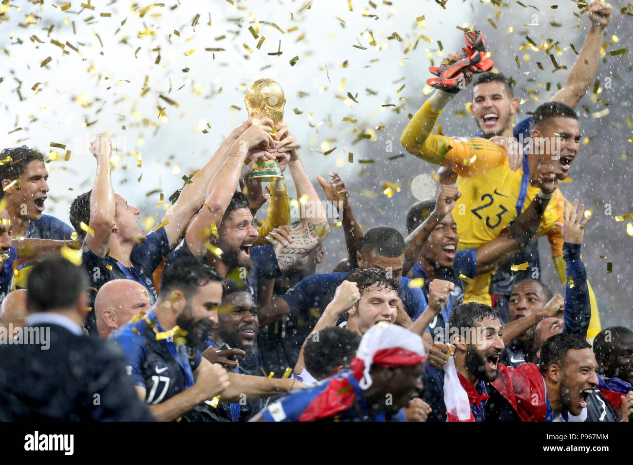 World cup trophy lift hi-res stock photography and images - Alamy