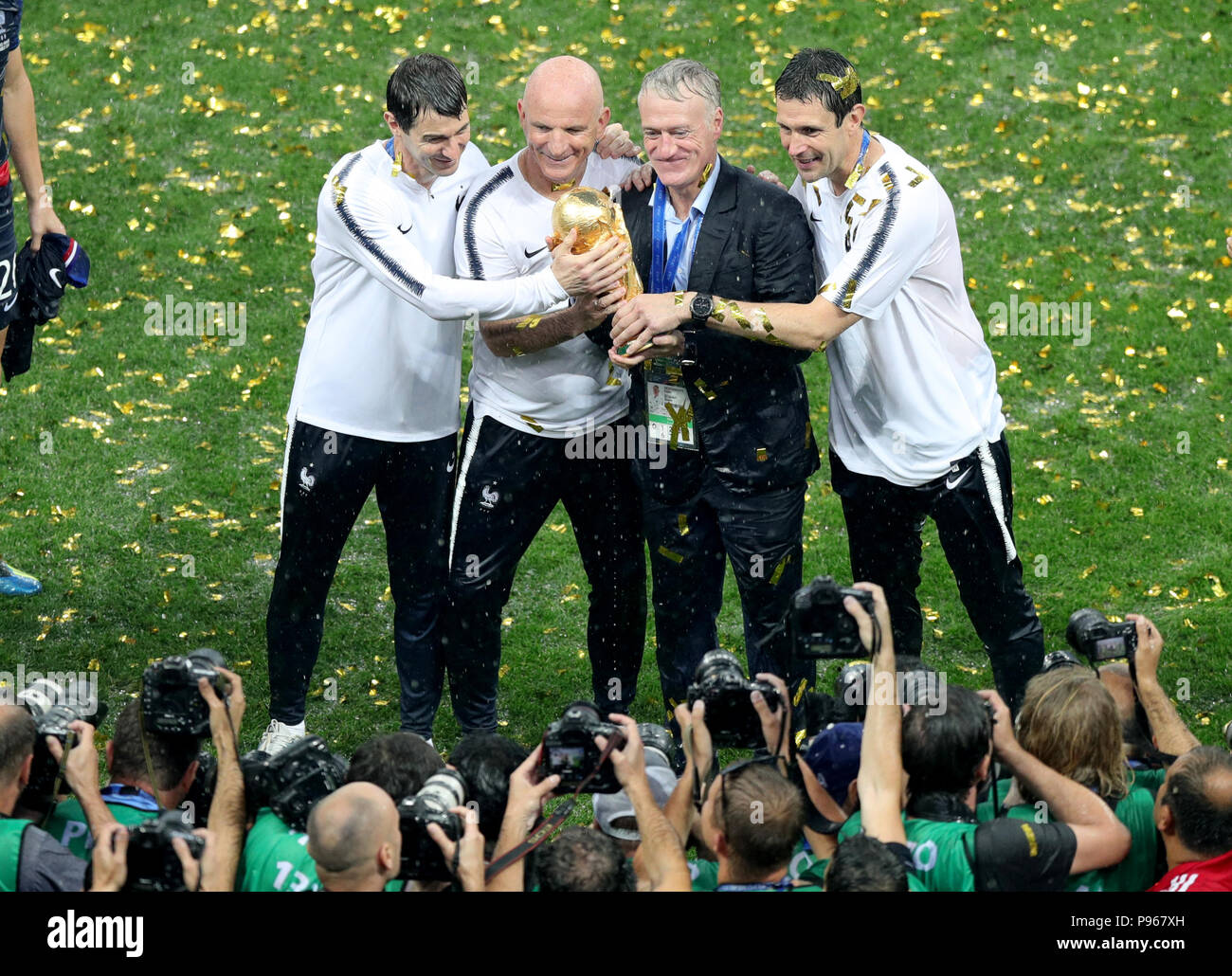 France manager Didier Deschamps (centre right) poses with members of ...