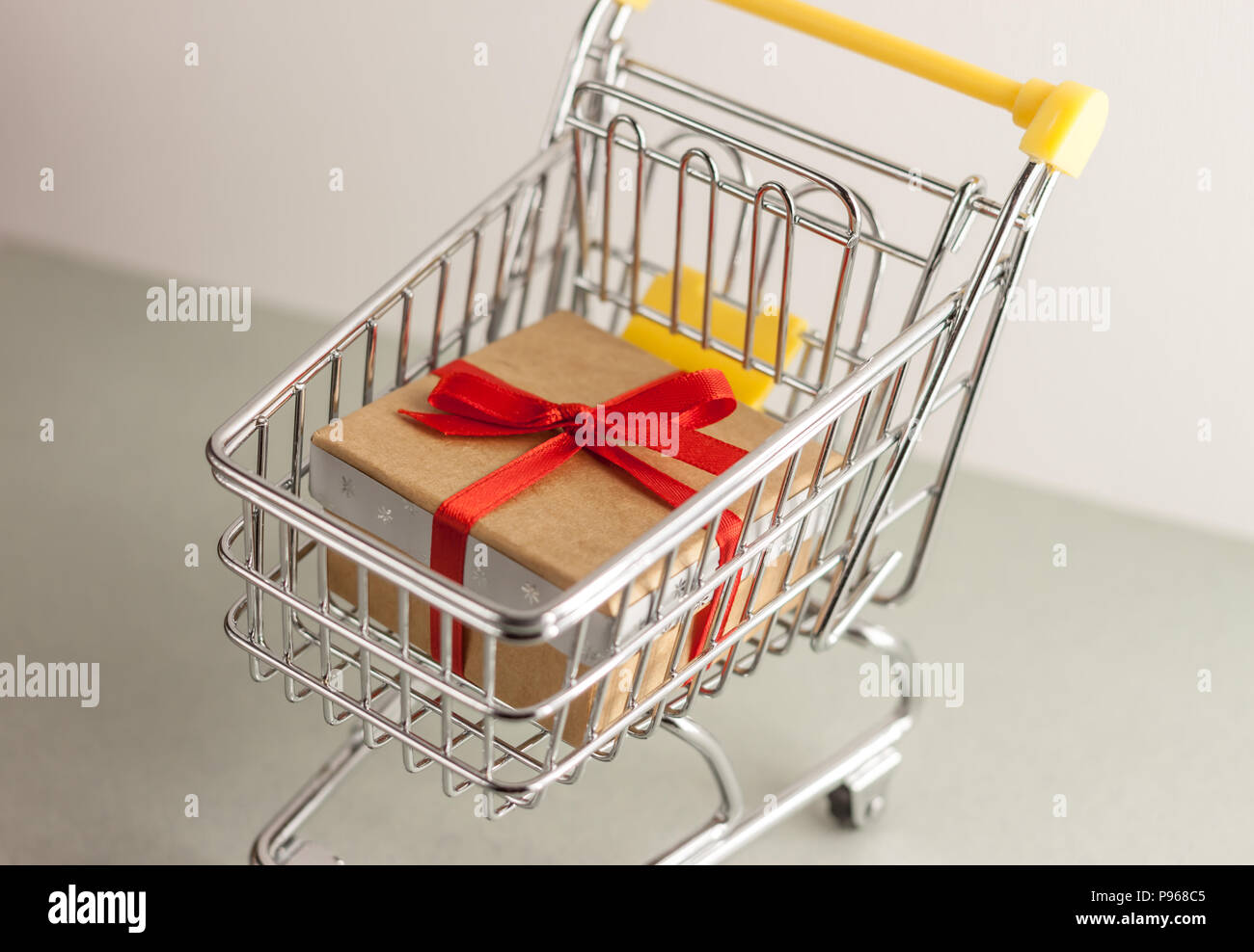 Bow trolley hi-res stock photography and images - Alamy