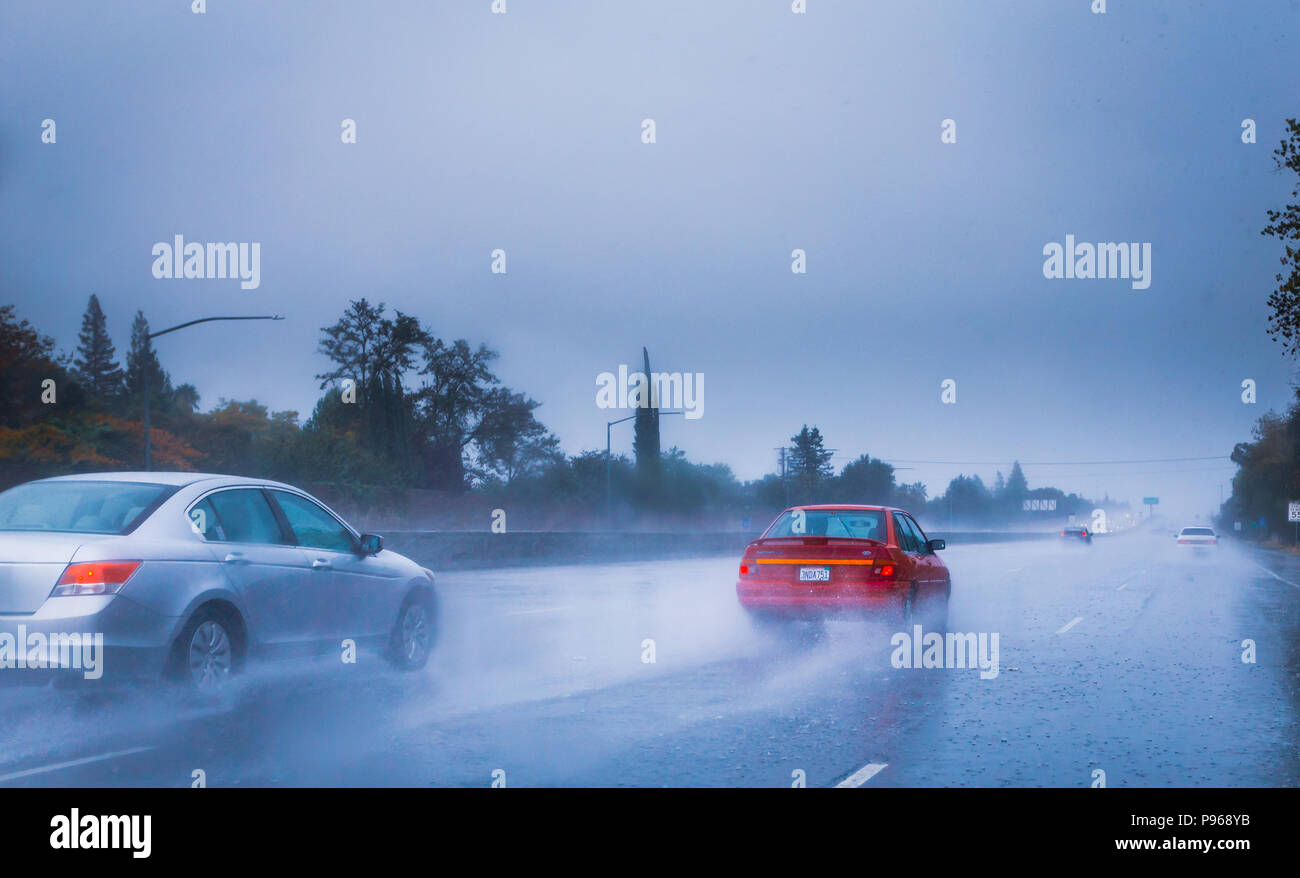 Wet wet weather hi-res stock photography and images - Alamy