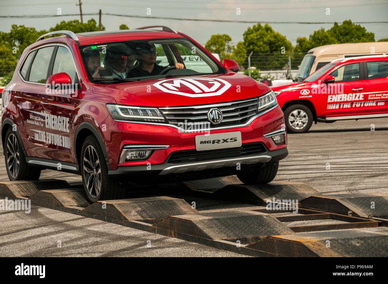 MG RX5 based on the Roewe RX5 and for export to the South American ...