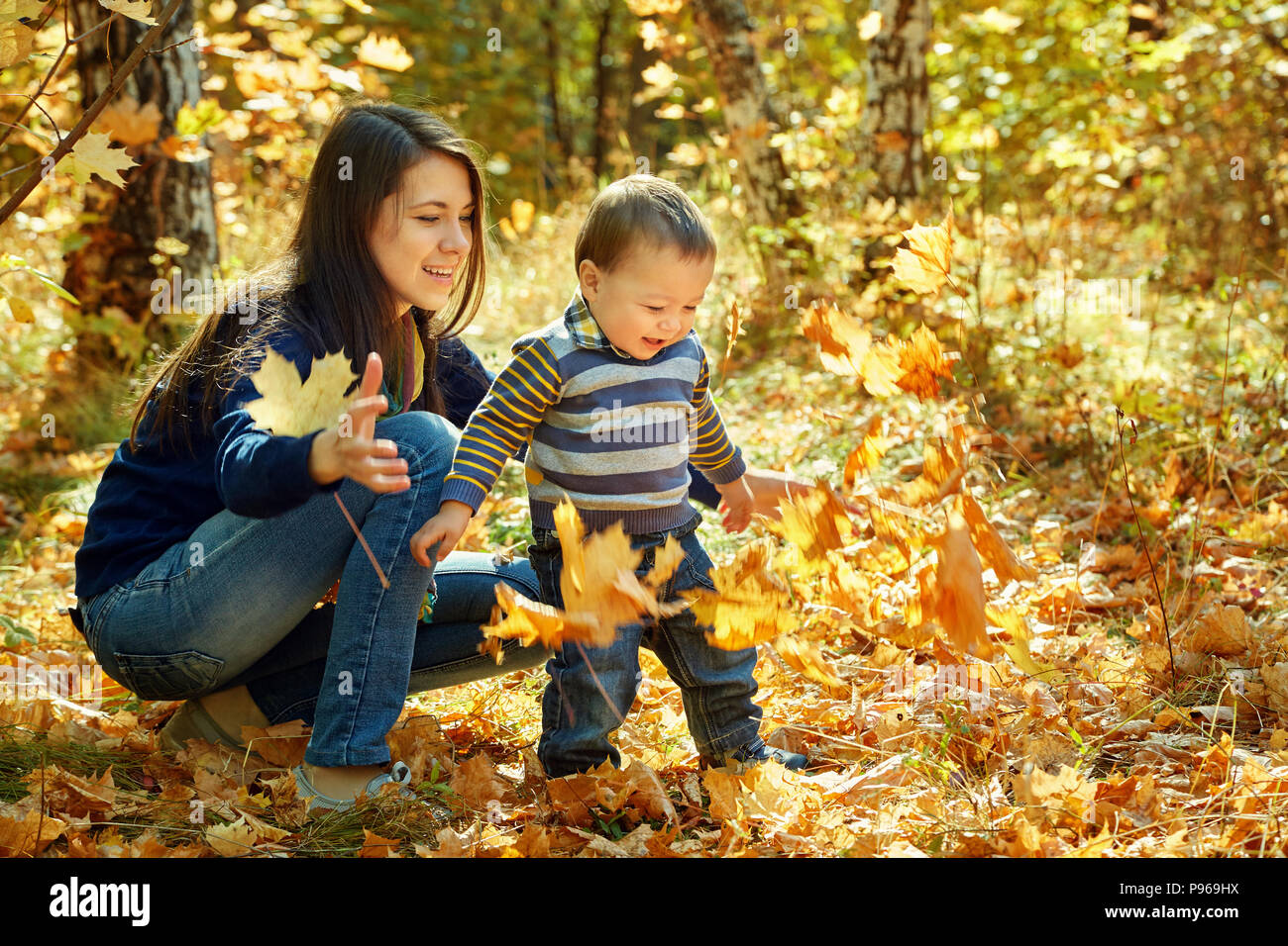 Child fall mother hi-res stock photography and images - Alamy