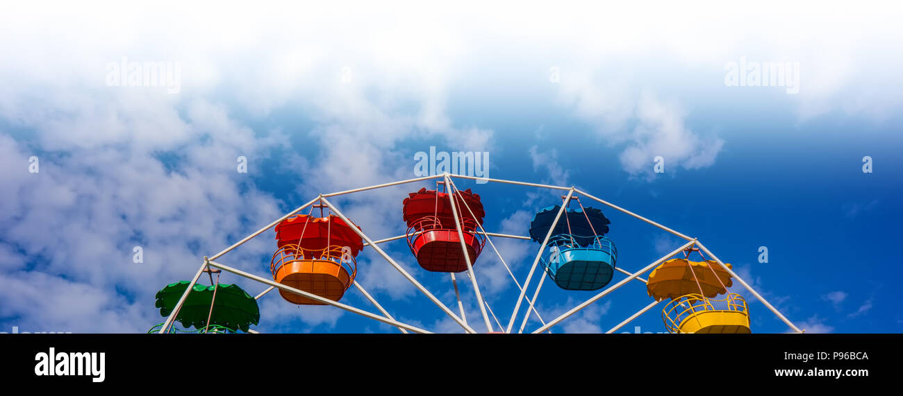 Ferris wheel advertisement hi-res stock photography and images - Alamy