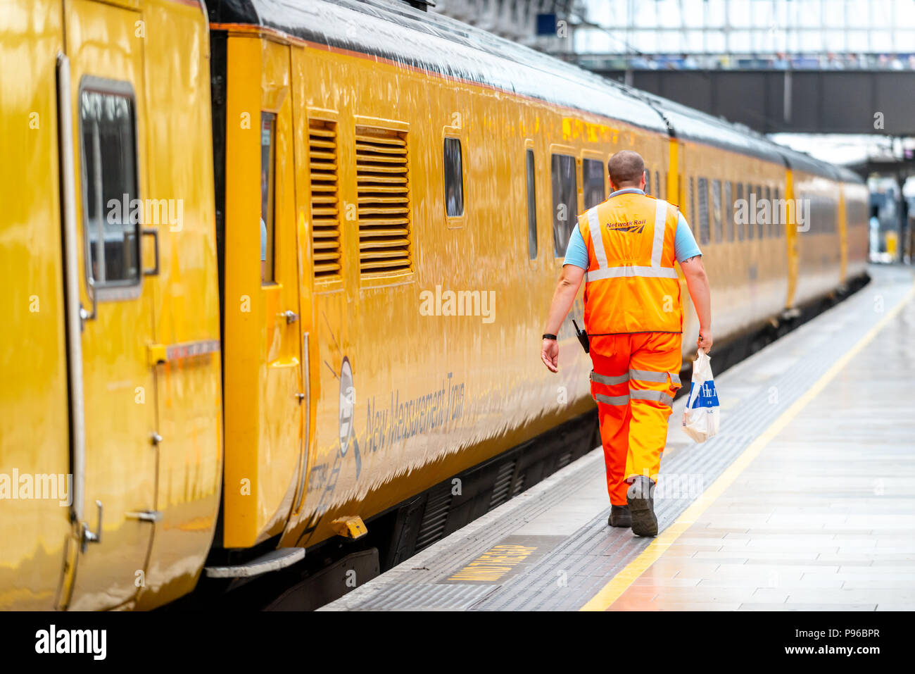 Network Rail's New Measurement Train, known as the Flying Banana, at ...