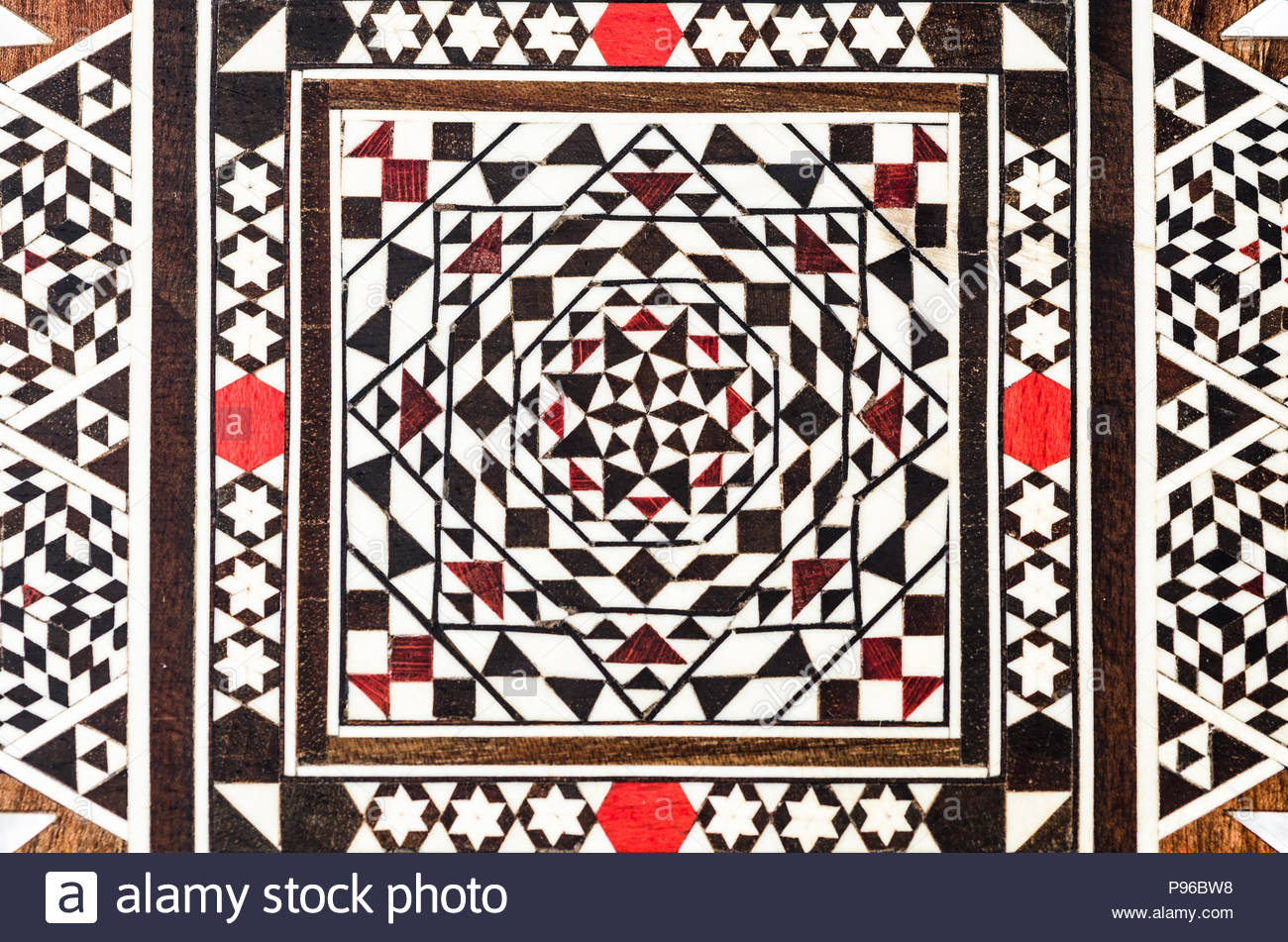 Backgammon Board Stock Photos & Backgammon Board Stock Images - Alamy