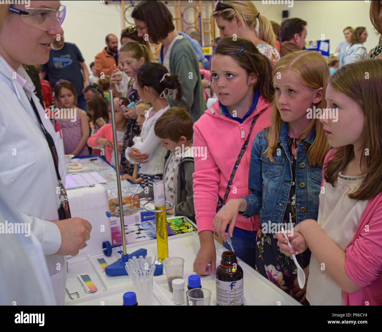 Future classroom lab hi-res stock photography and images - Alamy