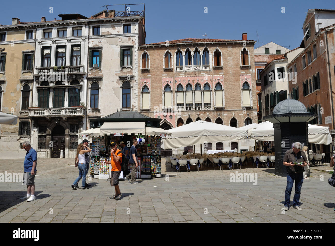 Souvenir de venezia hi-res stock photography and images - Alamy
