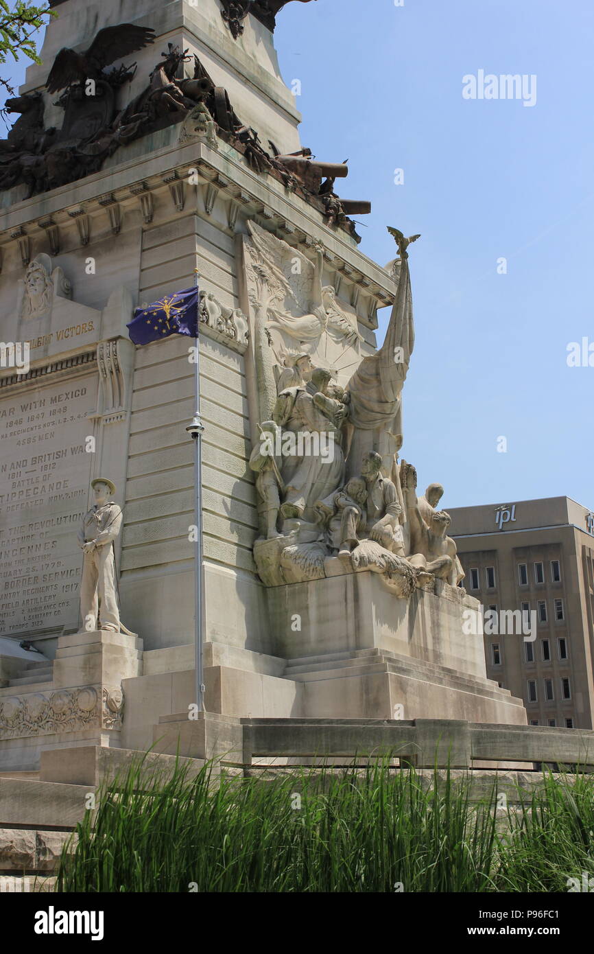 Soldiers and Sailors Monument in Monument Circle in Indianapolis ...