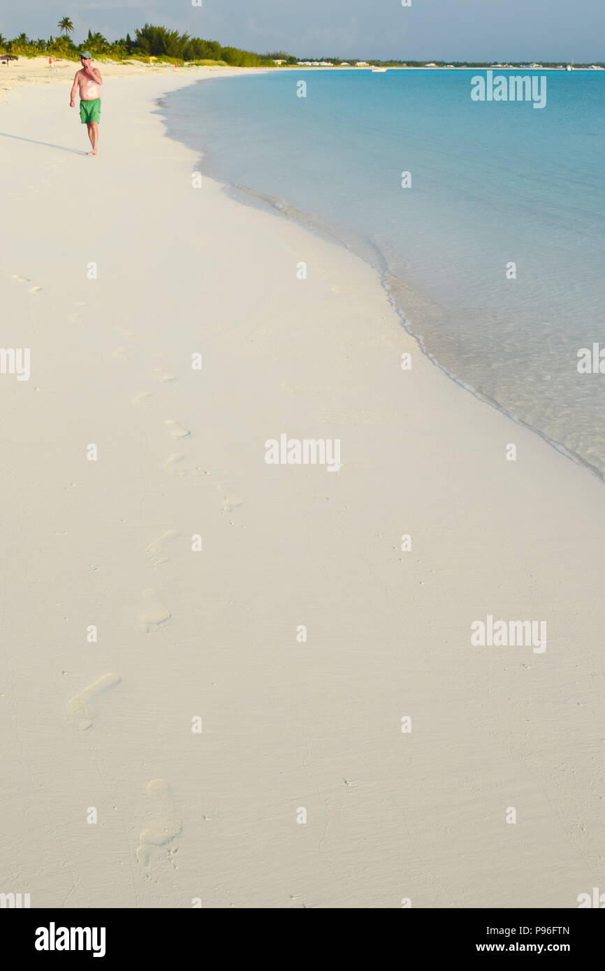Footprints in the Sand on famous Treasure Cay beach in Bahamas Stock ...