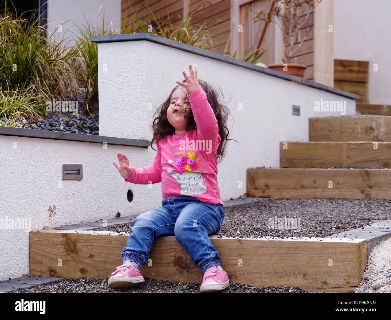 White baby girl with big hair,, 2018 Robert Taylor/Alamy Live News ...