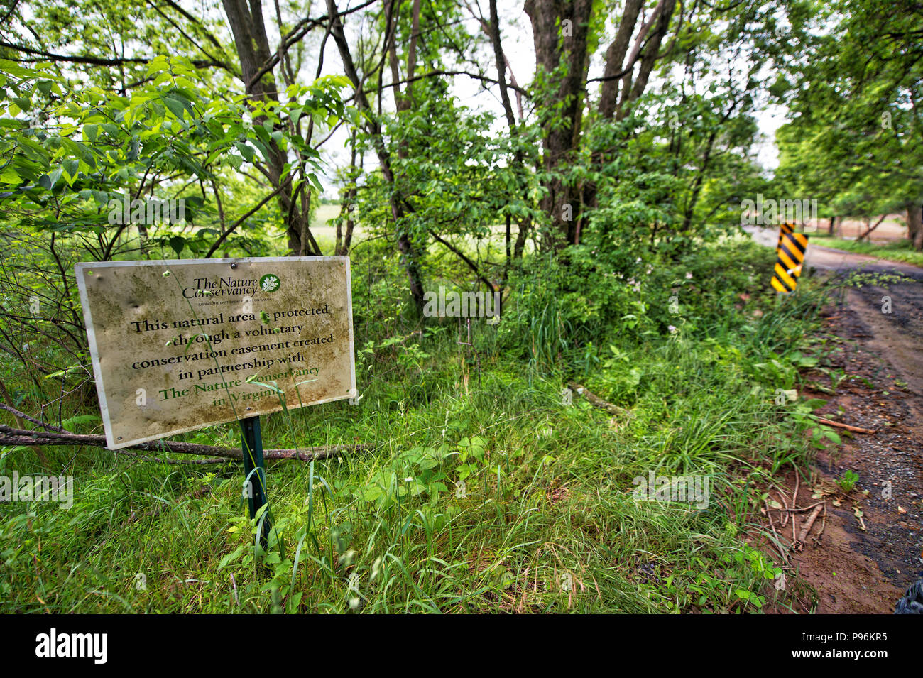 UNITED STATES - May 25, 2017: Western Loudoun's historic dirt road ...