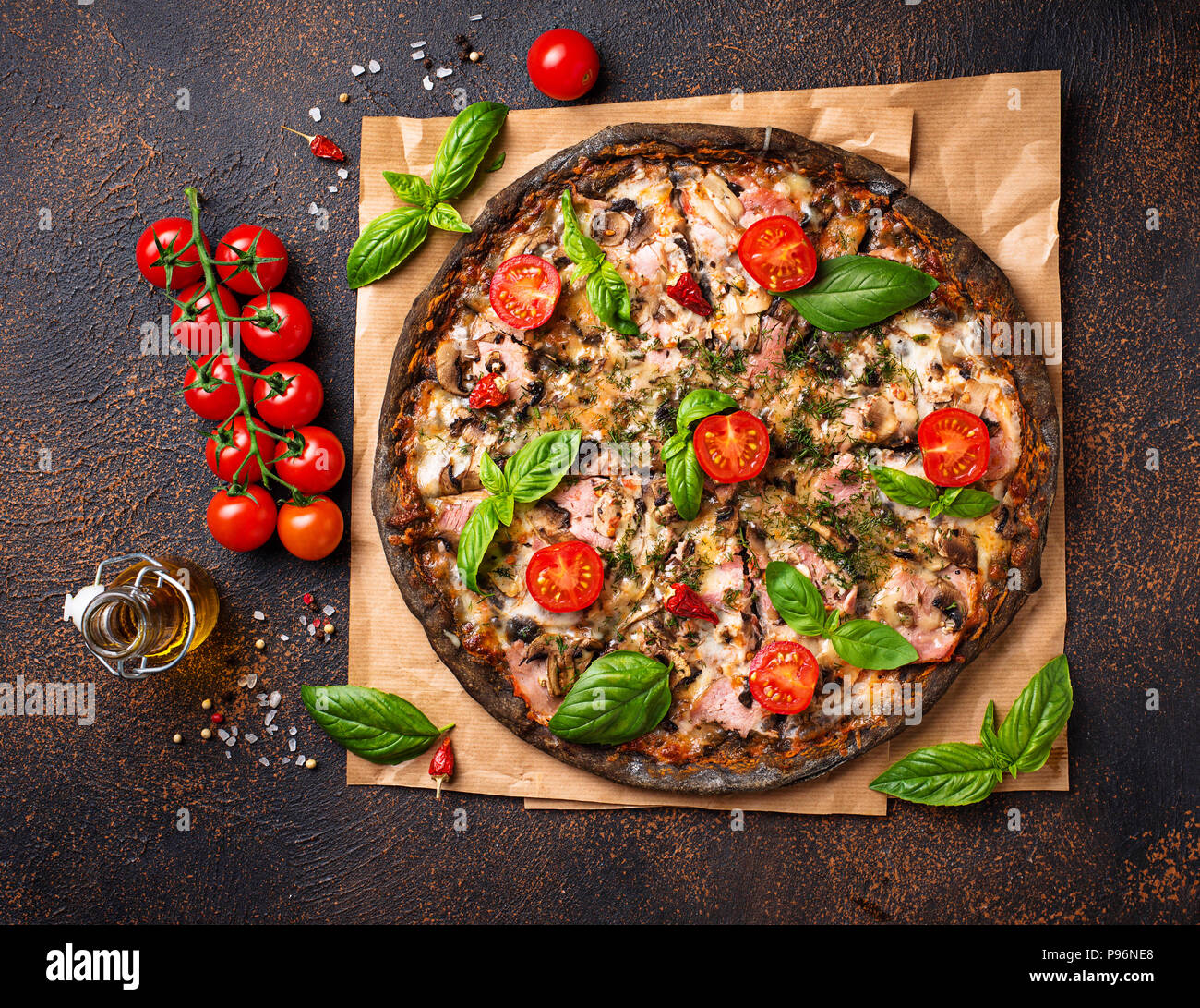 Trendy pizza hi-res stock photography and images - Alamy