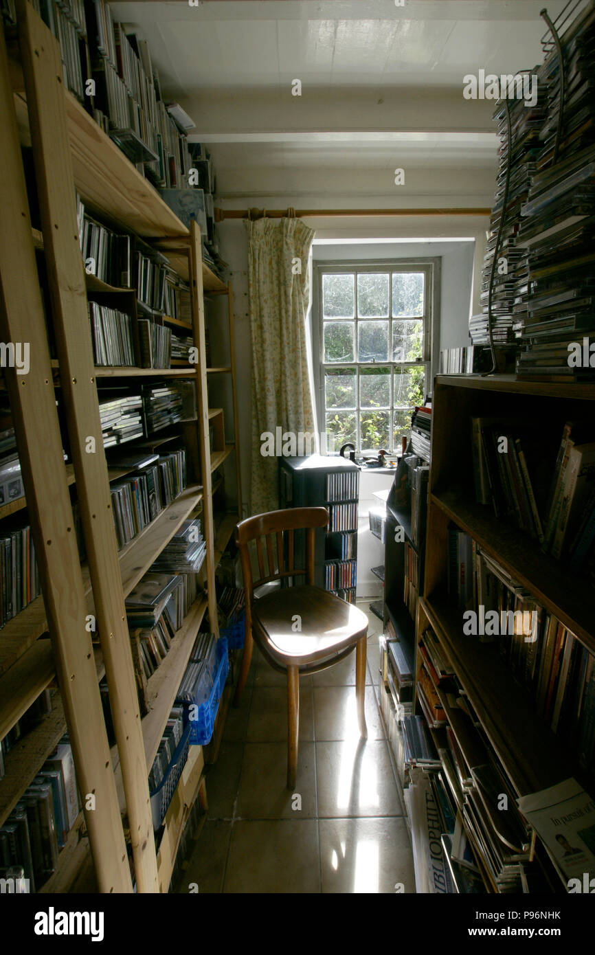 Cluttered Storage Shelves High Resolution Stock Photography and Images ...