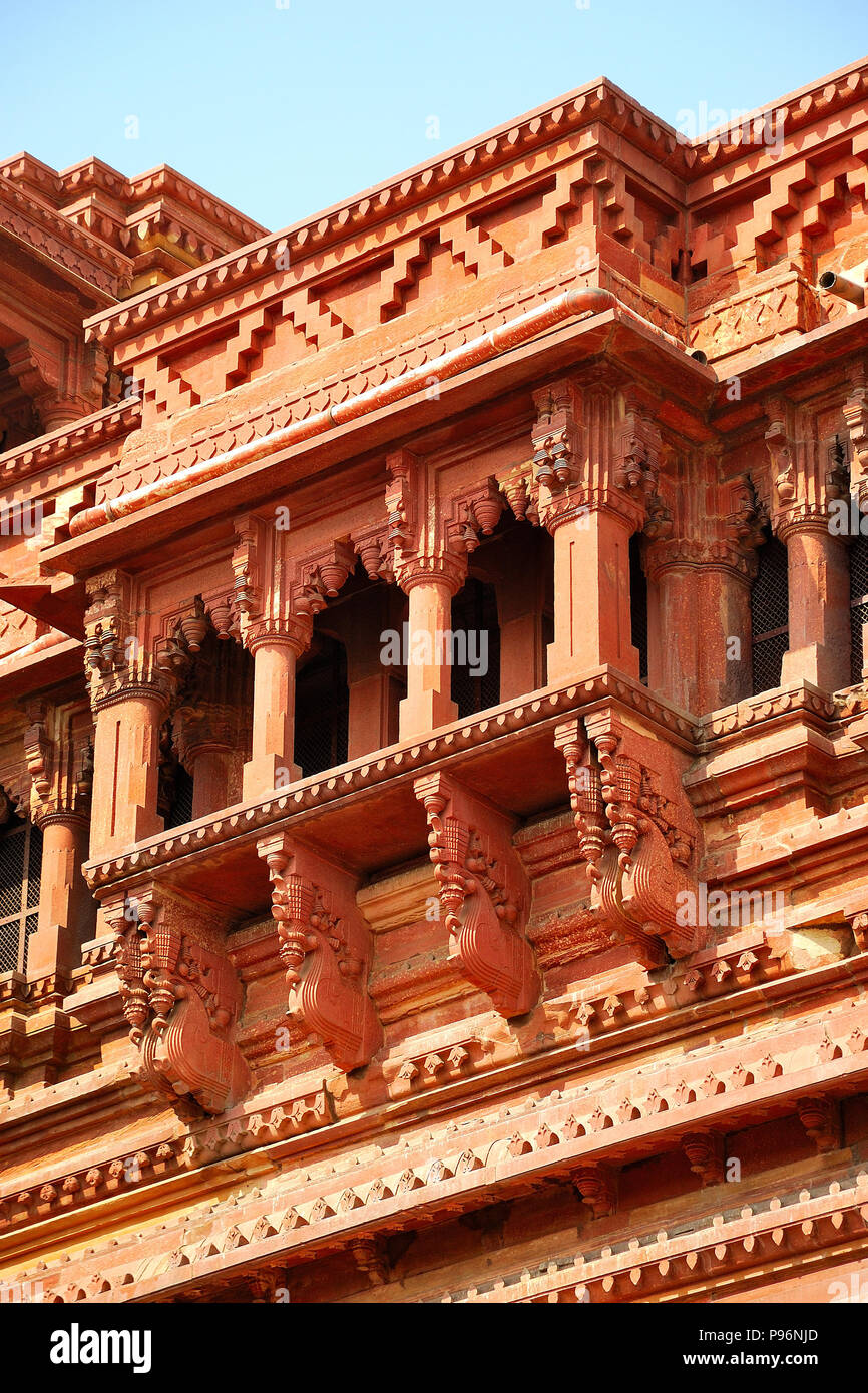 Dev mandir hi-res stock photography and images - Alamy