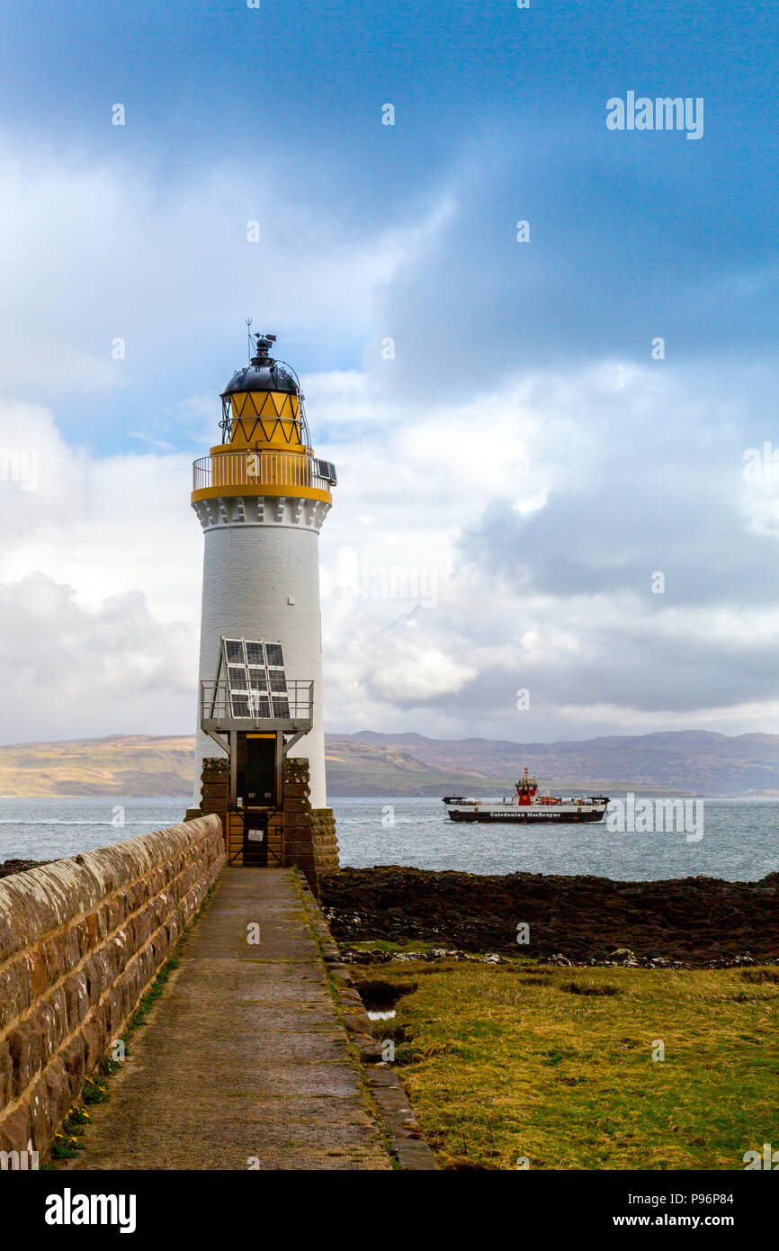 Tobermory ferry hi-res stock photography and images - Alamy