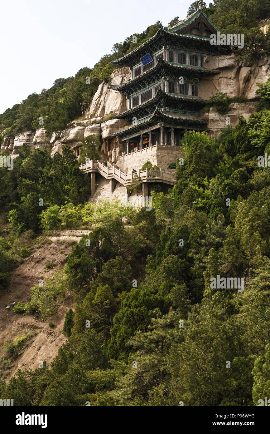 Cave temple of tianlongshan hi-res stock photography and images - Alamy