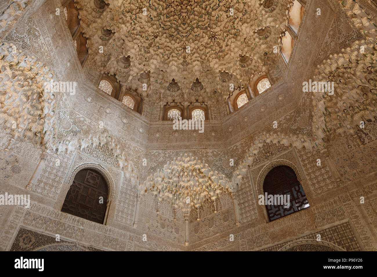 Detail of interior of Alhambra, Granada. Muqarnas ceiling decoration ...