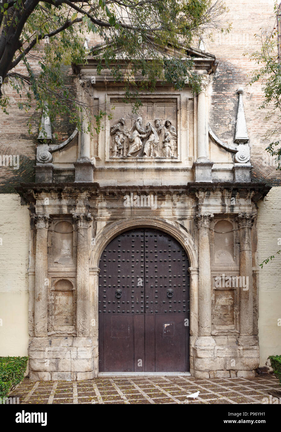 Spanish baroque revival church hi-res stock photography and images - Alamy