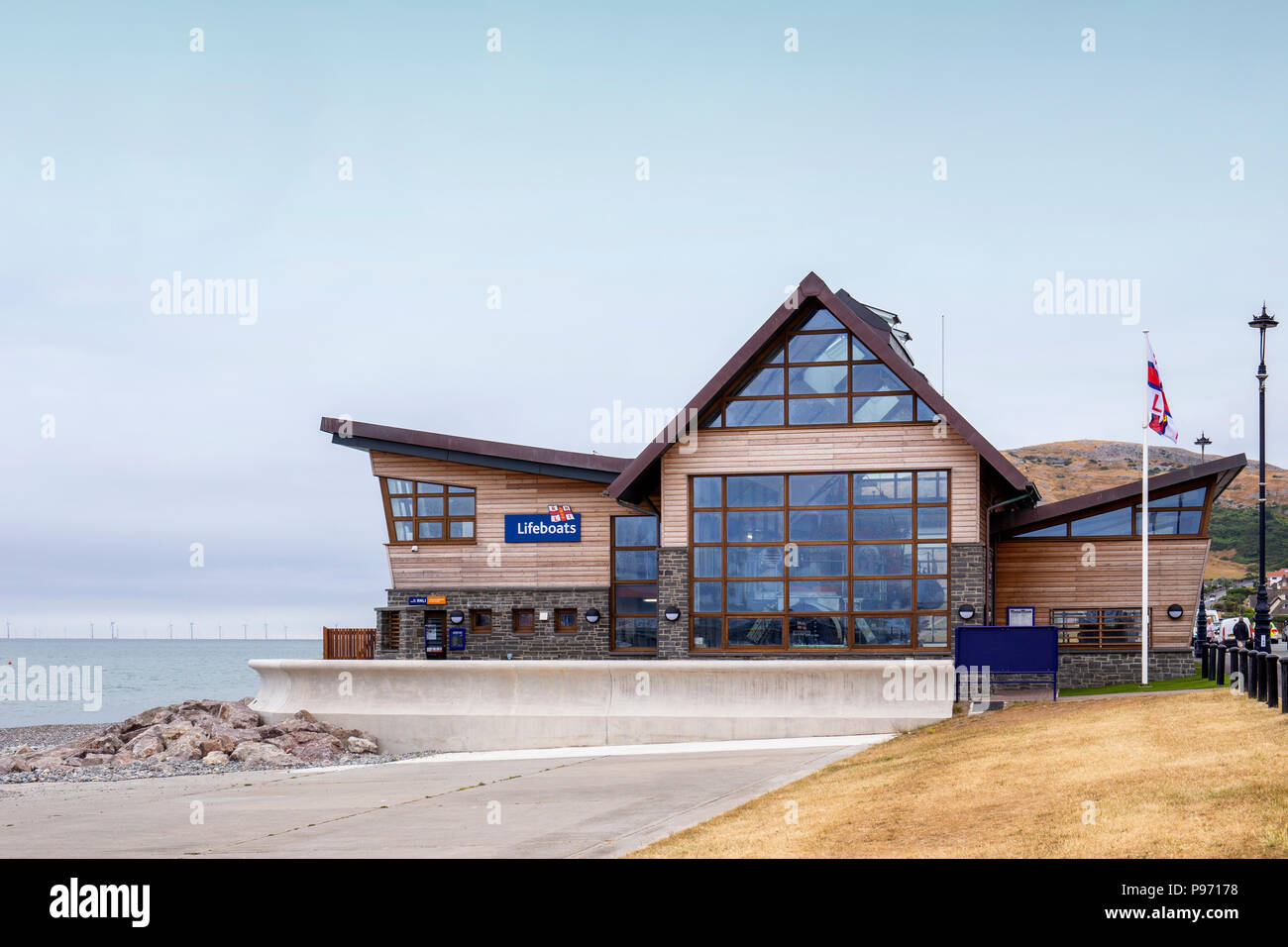The royal national lifeboat institution logo hi-res stock photography ...