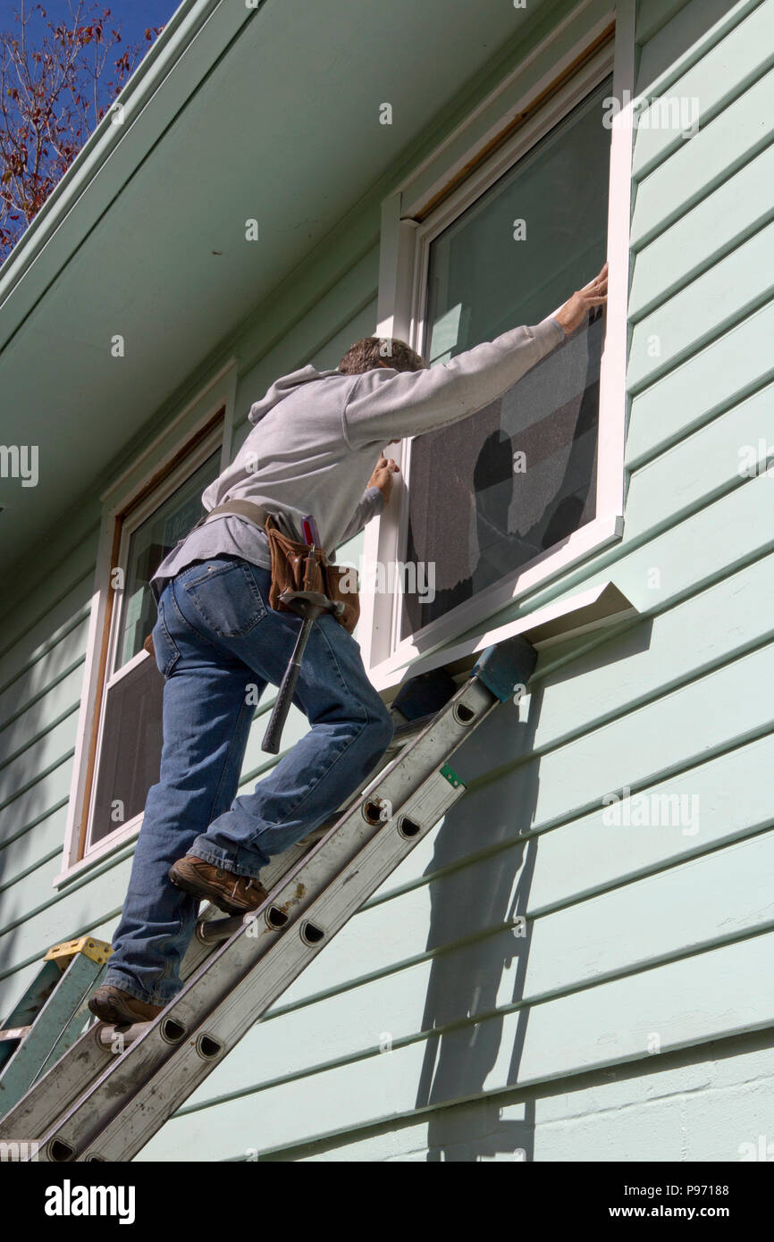 Installing ladders hi-res stock photography and images - Alamy