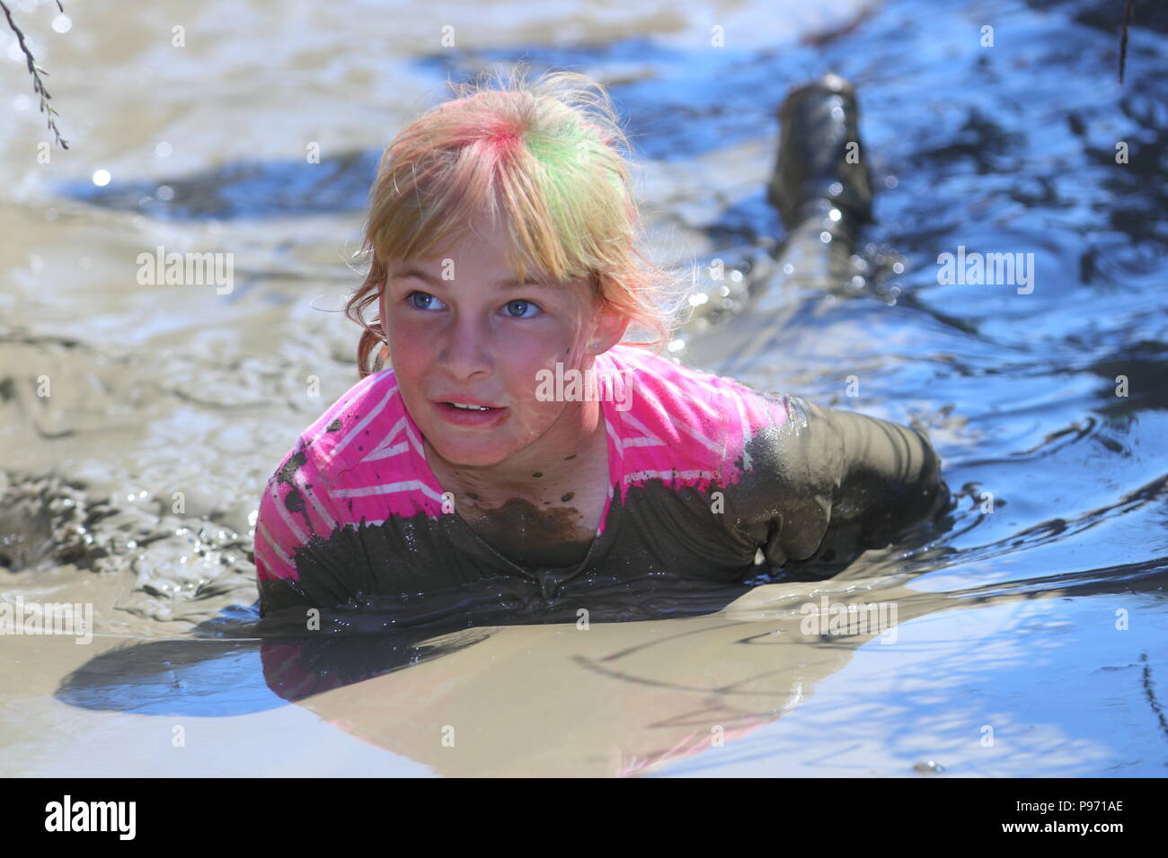 Muddy kids hi-res stock photography and images - Alamy