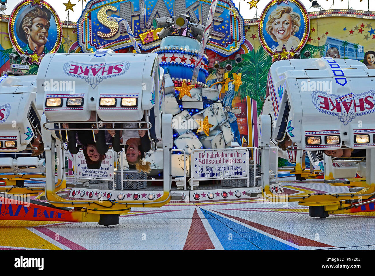 Cranger kirmes carnival hi-res stock photography and images - Alamy