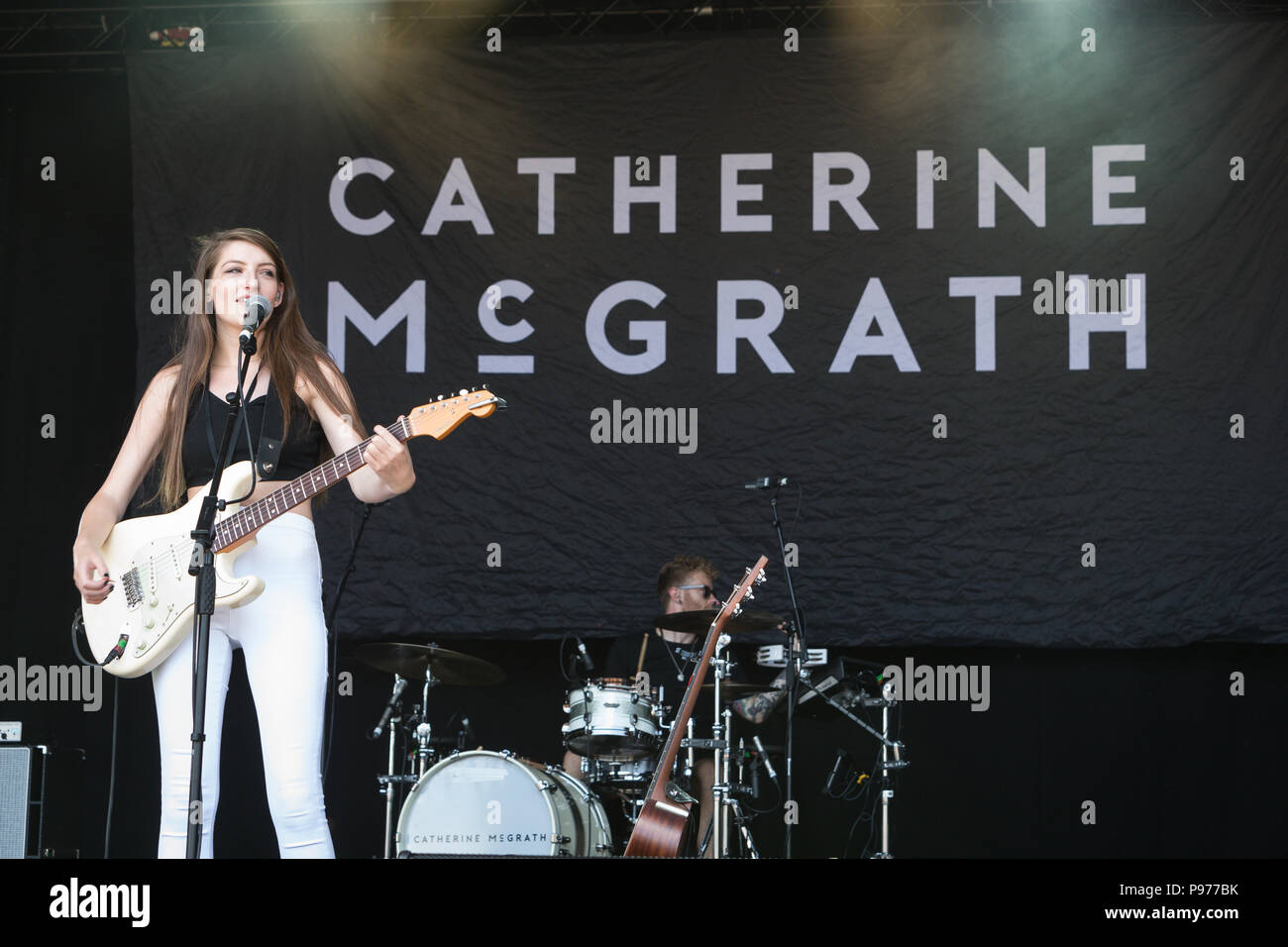 Warner bros records hi-res stock photography and images - Alamy
