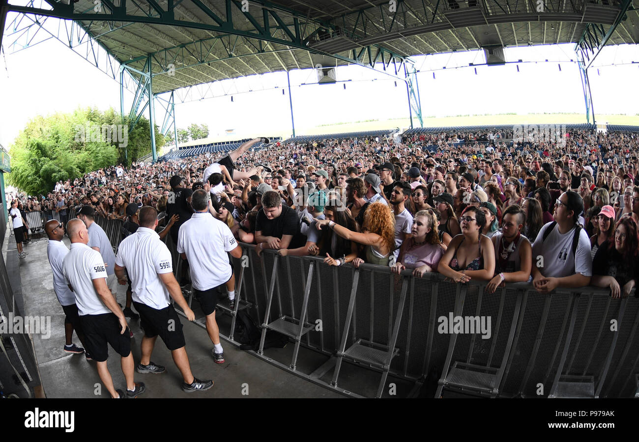 Virginia beach amphitheater hi-res stock photography and images - Alamy