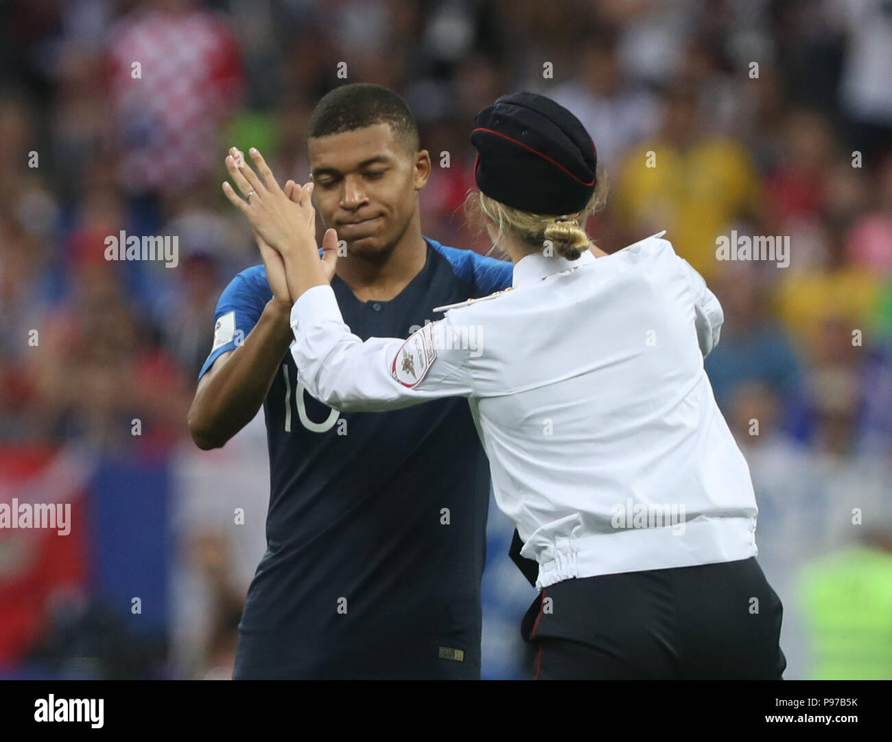 Streaker female hi-res stock photography and images - Alamy