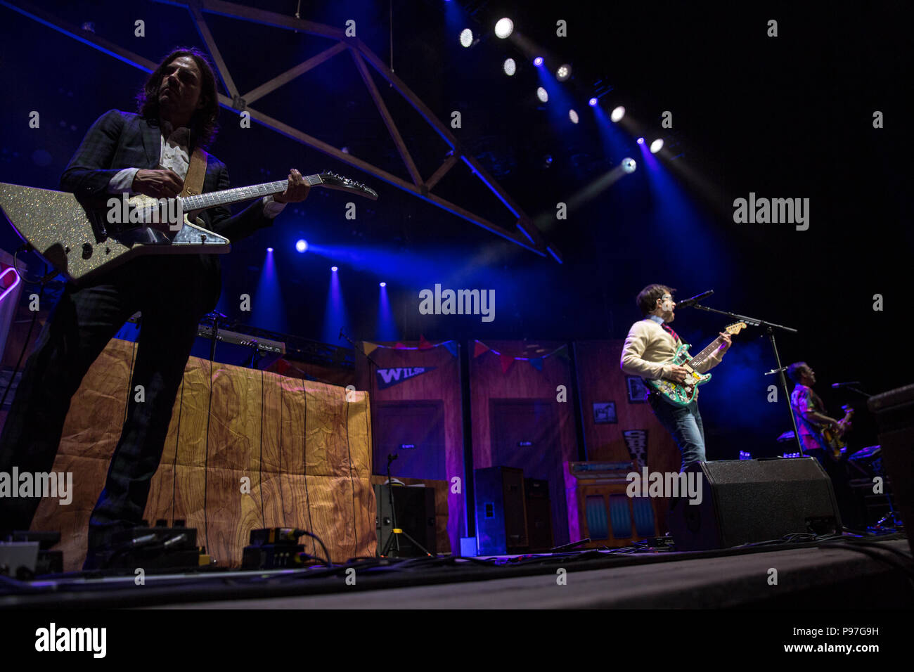 Black rivers band hi-res stock photography and images - Alamy