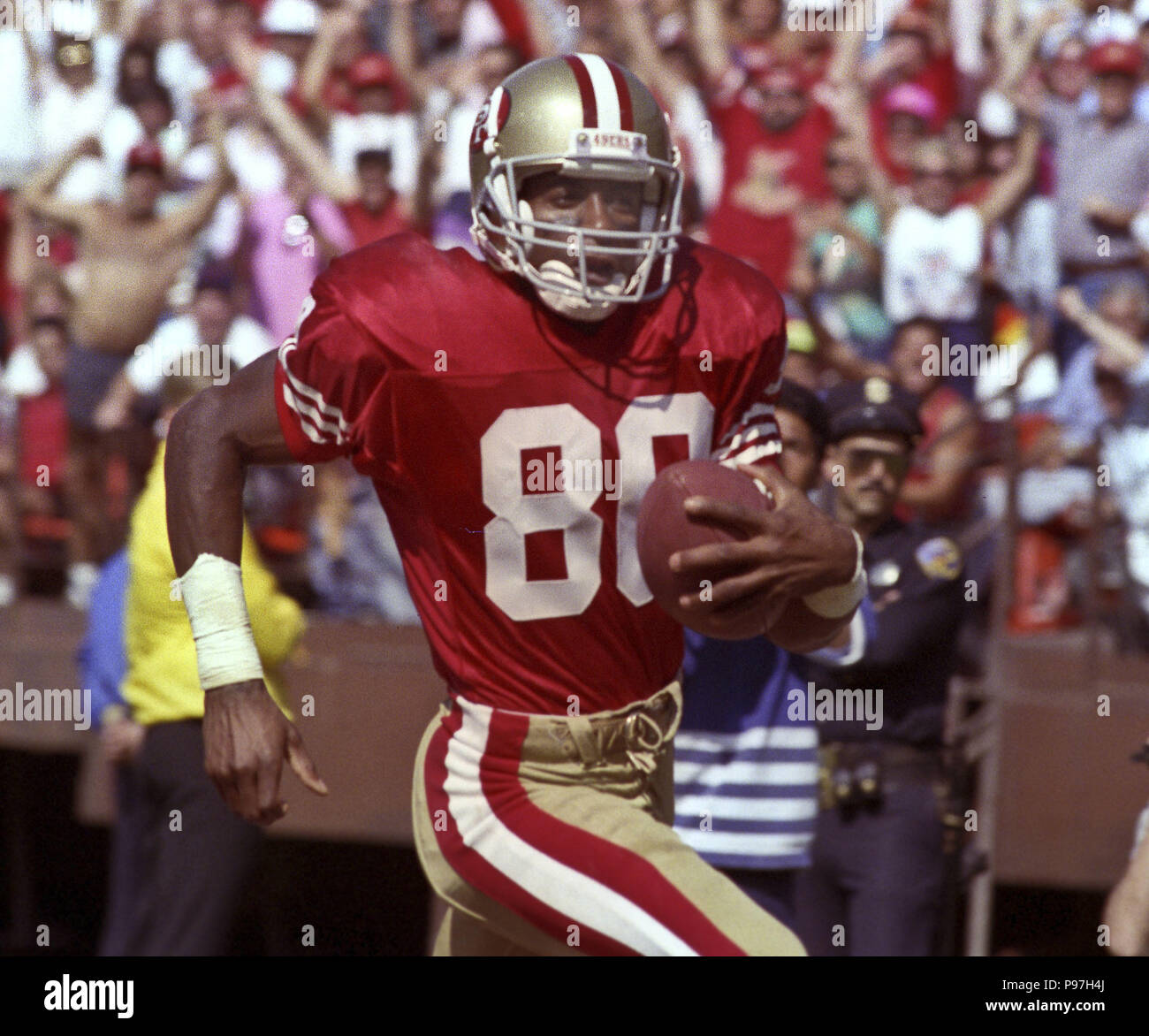 Jerry rice hi-res stock photography and images - Alamy